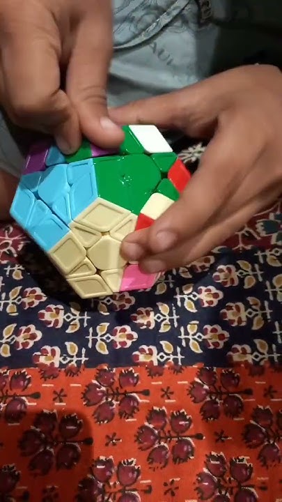 How to make the star pattern on megaminx by cheating #megaminx #rubik's ...