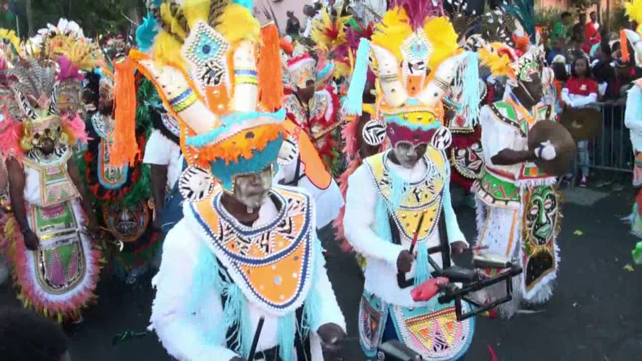 Saxons New Years 2018 Shirley - YouTube