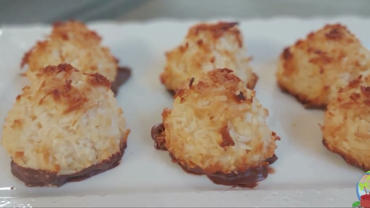 VILEJA VYA NAZI KAVU ( COCONUT MACAROONS) - YouTube