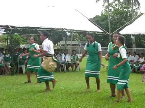 Salome's Pakilau Koniseti - YouTube