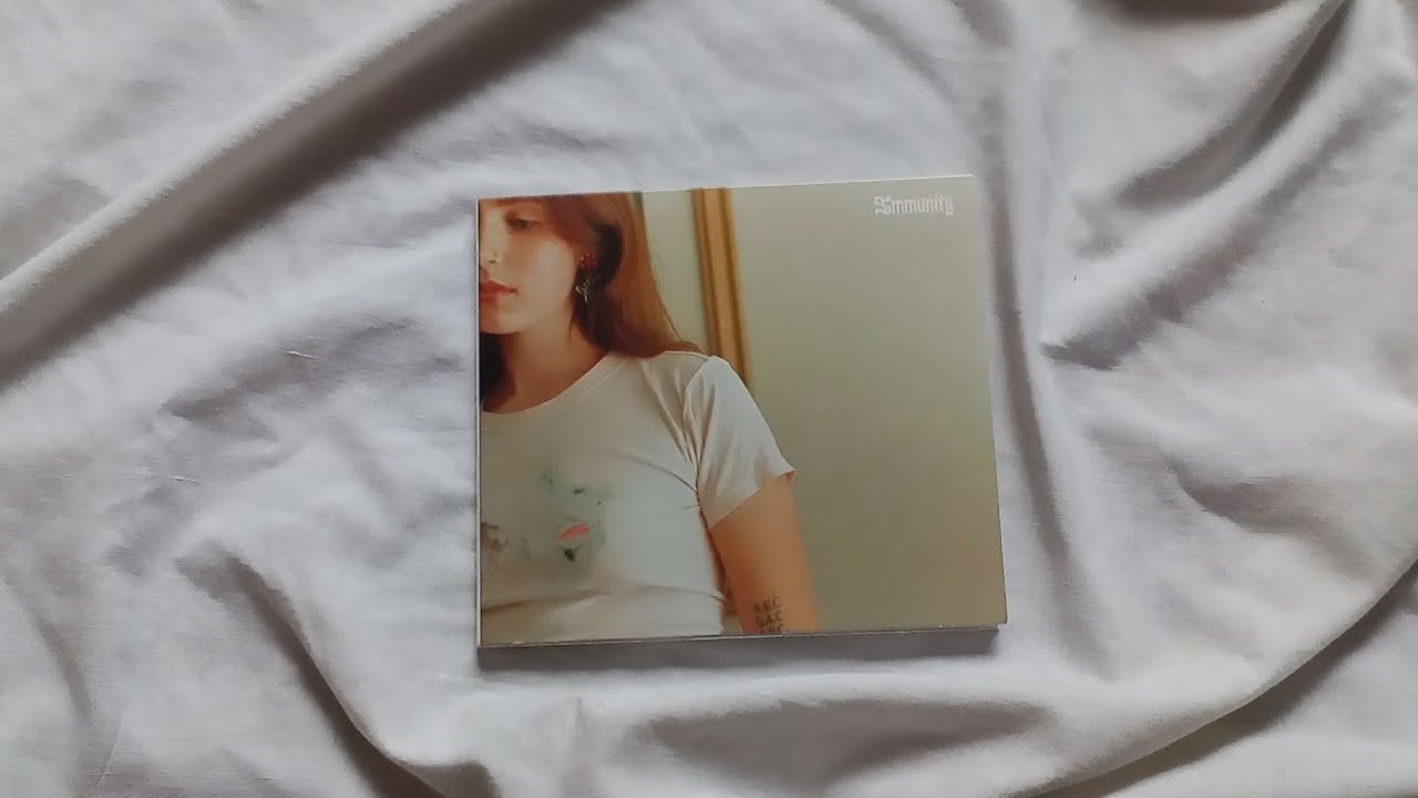 clairo - immunity unboxing CD - YouTube