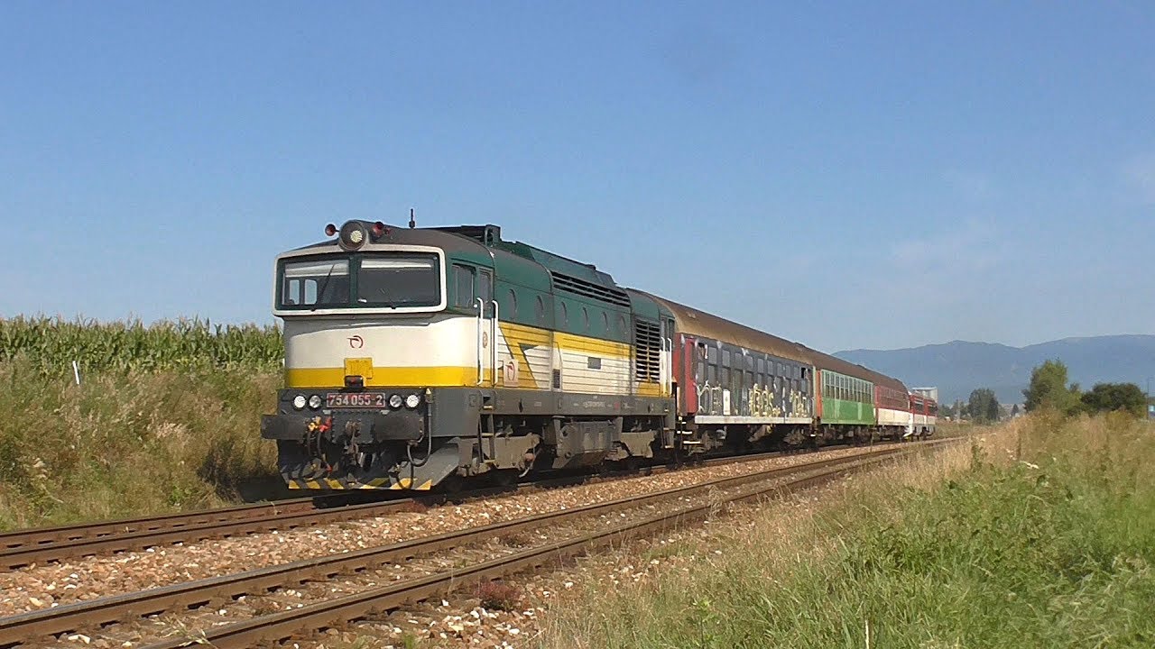 ZSSK class 754 and 757 locomotives in Slovakia / Szlovák Szemüvegesek ...