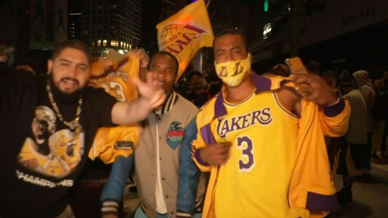 LA fans celebrate Lakers' 17th NBA title | AFP - YouTube