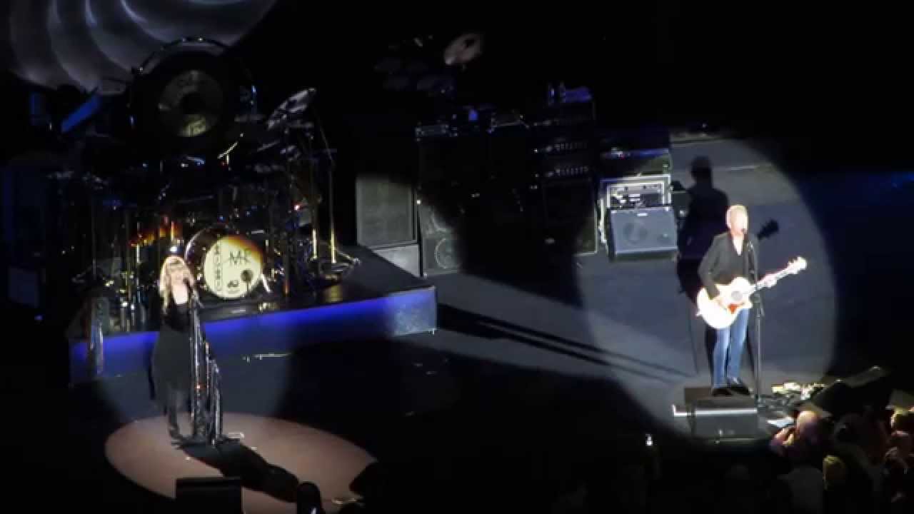 Fleetwood Mac Never Going Back Again Live YouTube fleetwood-mac-never-going-back-again-live-youtube