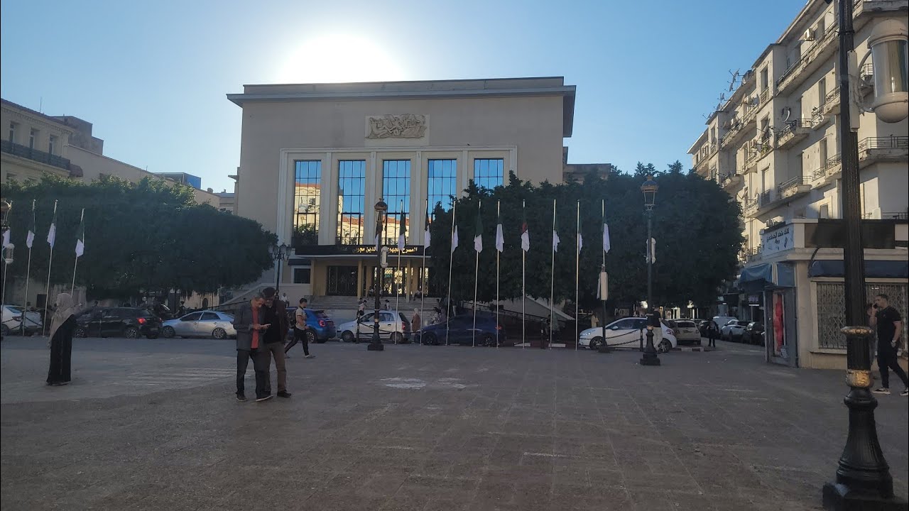 Visite du Cours de la Révolution, Annaba : Découverte du Charme de ...