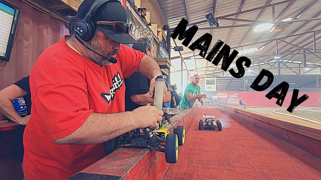 A Racer Gave Me an RC Car RC Pro Series RC Car Race - YouTube