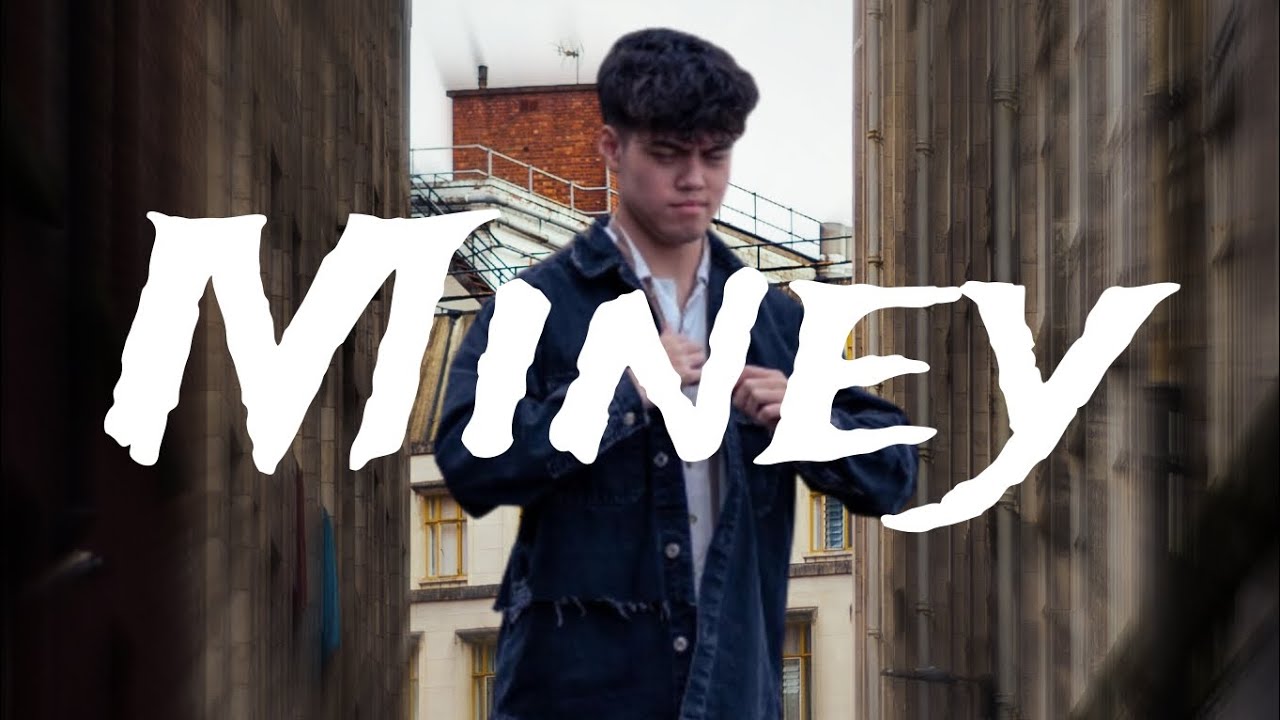 How Miney Really PLAYS Cod Mobile - YouTube