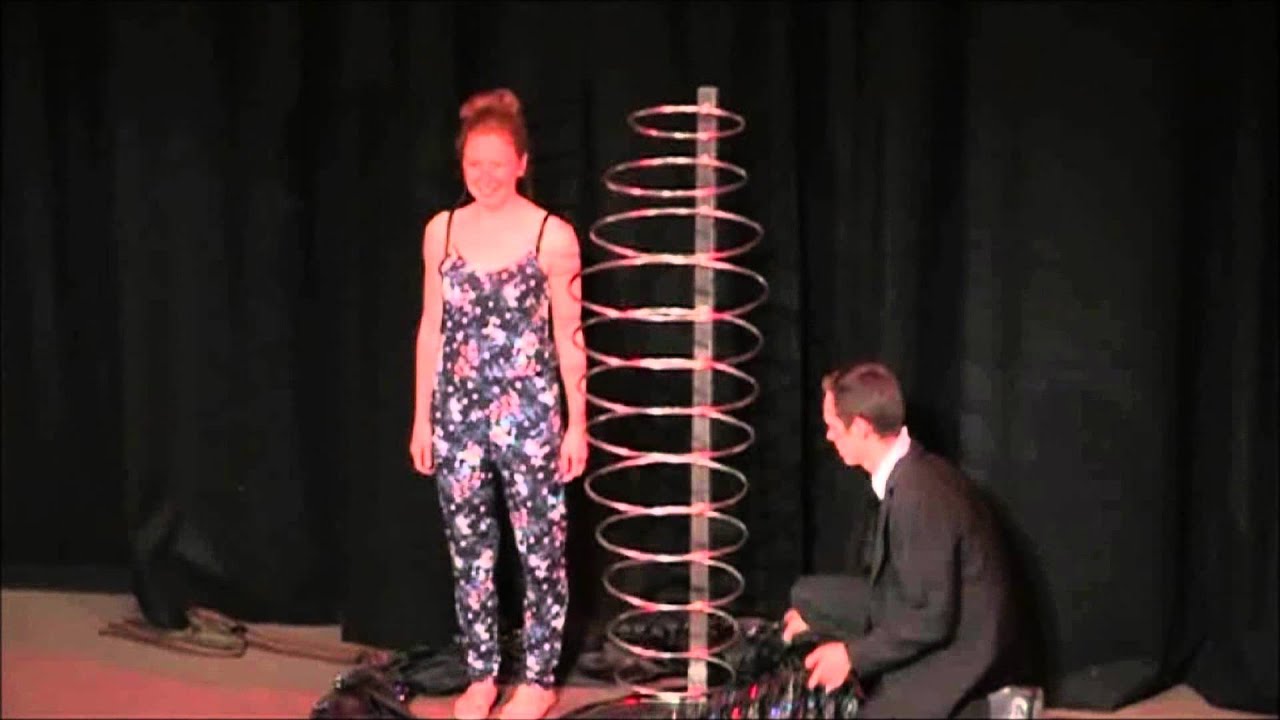 The Ring Illusion - 'Something Tricky' - YouTube