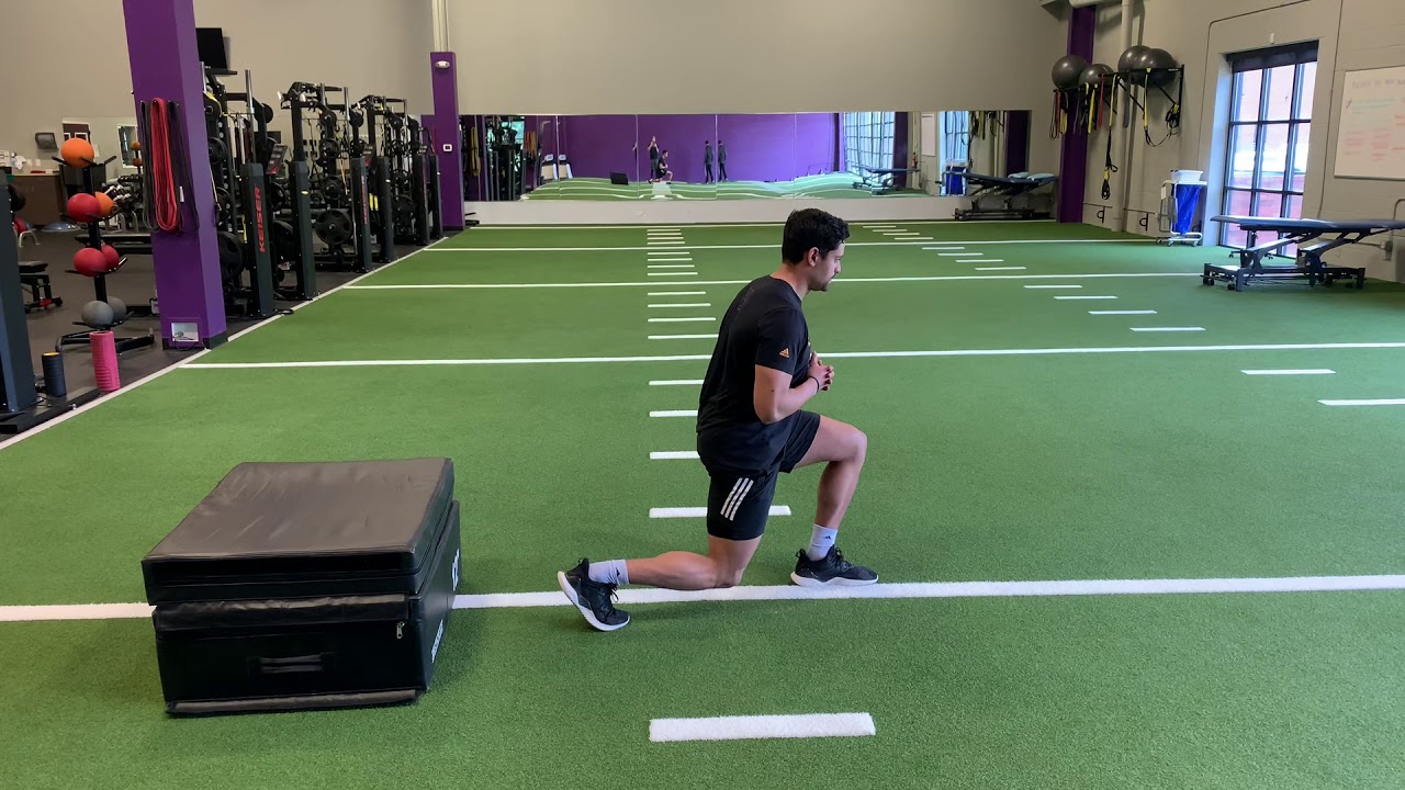 Split Squat ISO Hold - YouTube