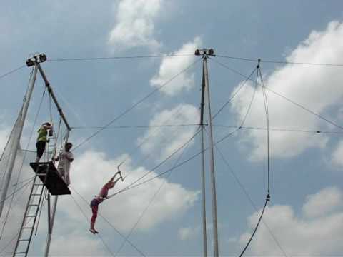 trapeze layout - YouTube