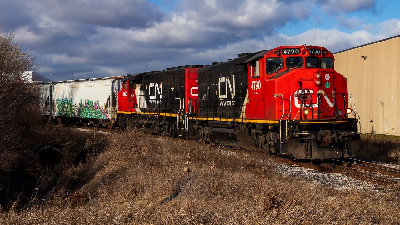 WEBSITE WIDECABS! CN 4790 at Woodhill (DEC 13/23) - YouTube