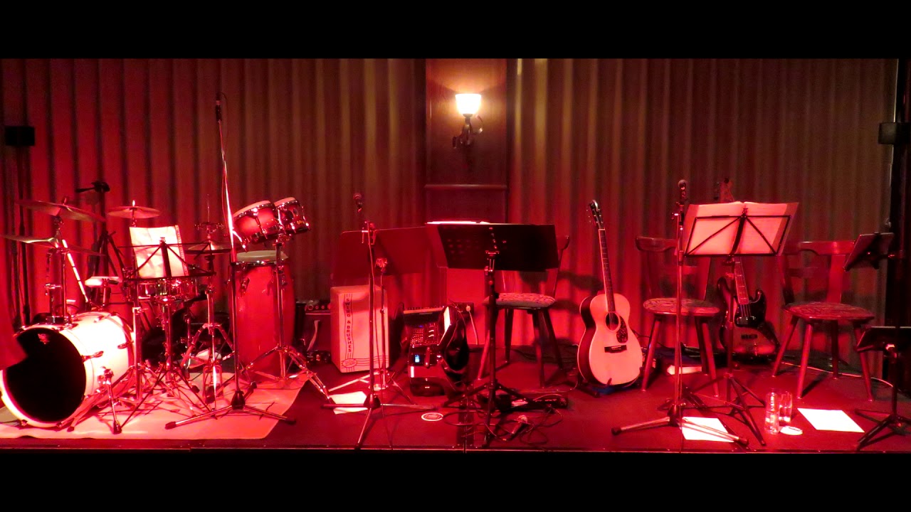 Acoustic Rock 'n Roll Concert - YouTube