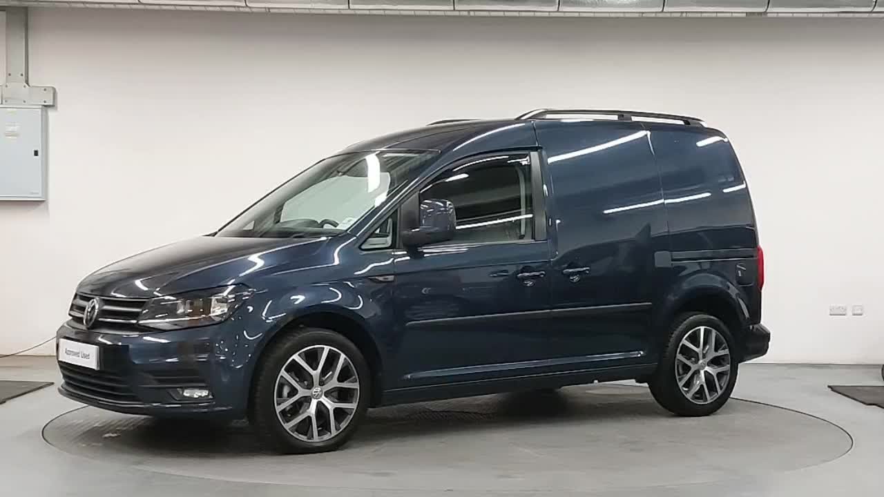 AU67UFT - Volkswagen Caddy C20 2.0 TDI Bluemotion Tech 150PS Highline ...