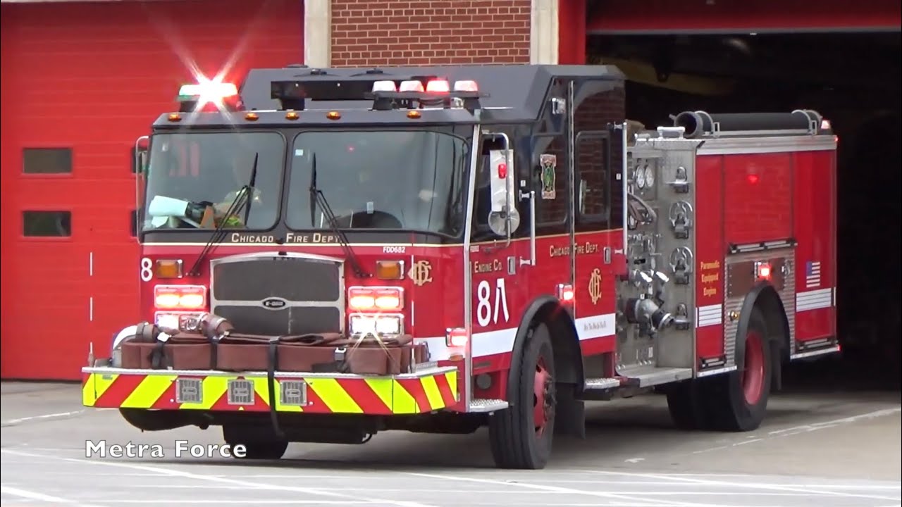 Chicago Fire Dept Engine 8 Responding - YouTube