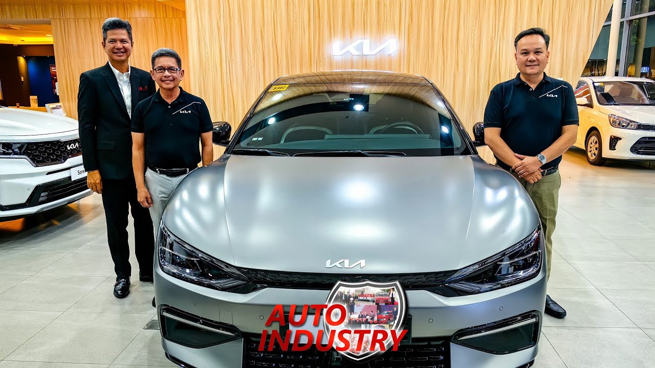 New Chief Details KIA’s Direction for Future | Auto Industry News - YouTube