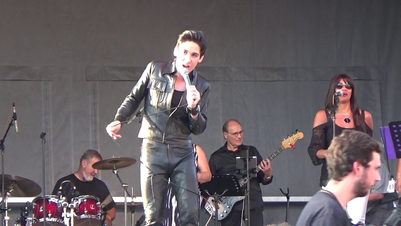 Connor Russo 68 Medley Collingwood Elvis Festival 2019 - YouTube