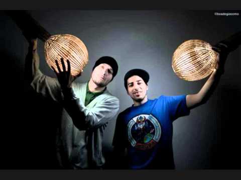 The Crookers - Sveglia - YouTube