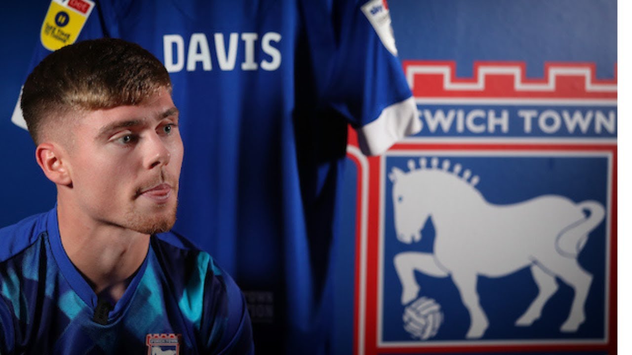 LEIF DAVIS' FIRST INTERVIEW AT TOWN - YouTube