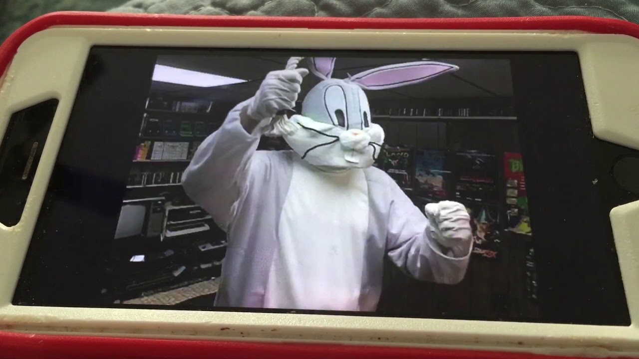 The angry video game nerd breaks Kyle Justin’s guitar - YouTube