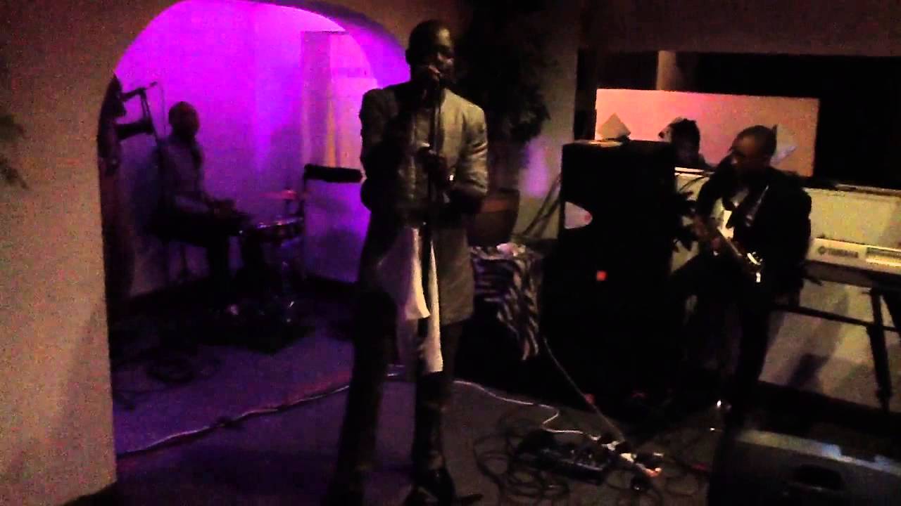 Soji Alayo & His Live Band - YouTube