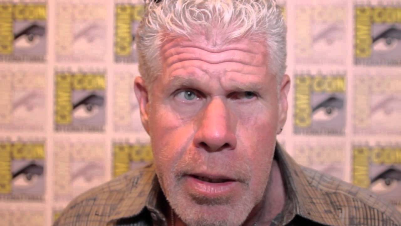 Sons of Anarchy: Ron Perlman "Clay" - Season 5 - YouTube