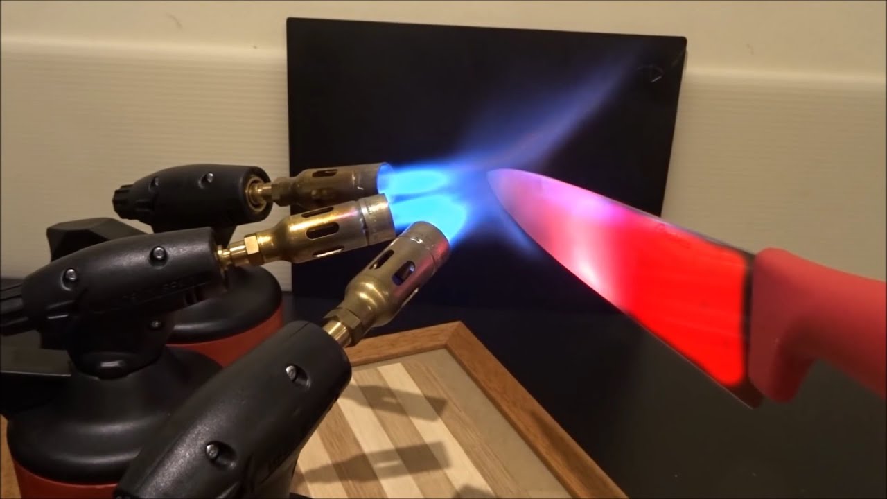 Extreme Heated knife (1000 degree heated) - YouTube