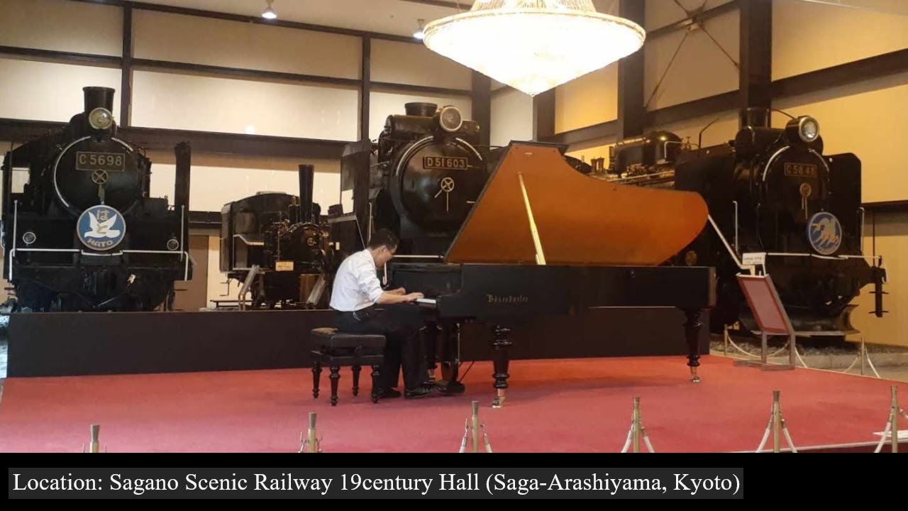 Station Piano @Sagano Scenic Railway Saga Stn. (JR San-in Line Saga ...