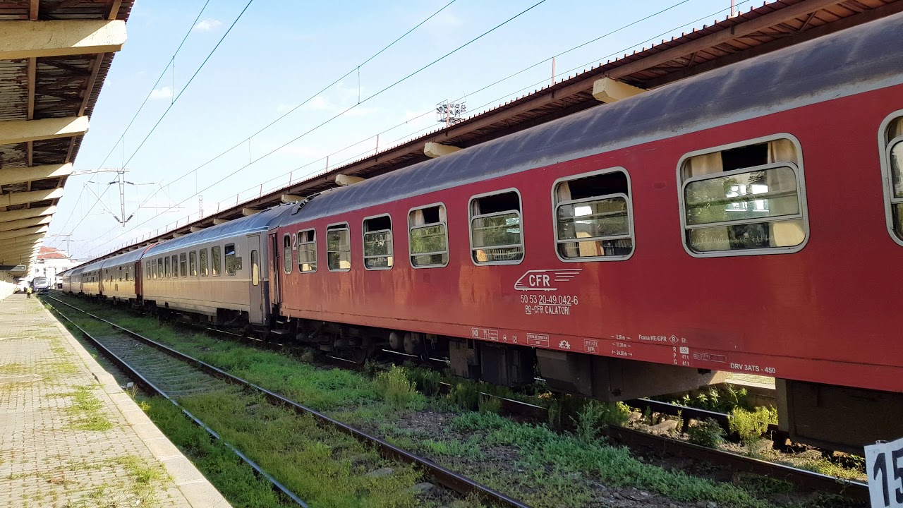 Trains in Iasi / Trenuri in Iasi - YouTube