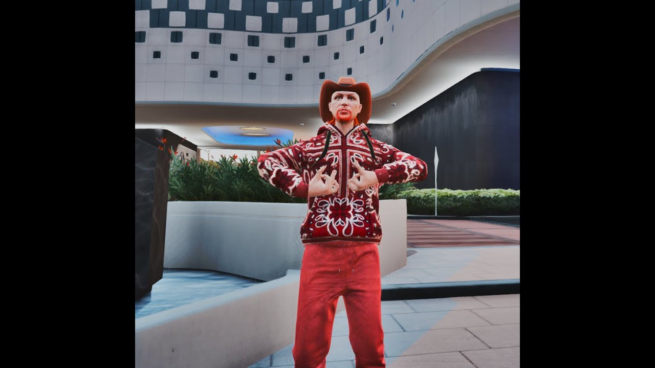 Big red back at it (New leaf RP) - YouTube