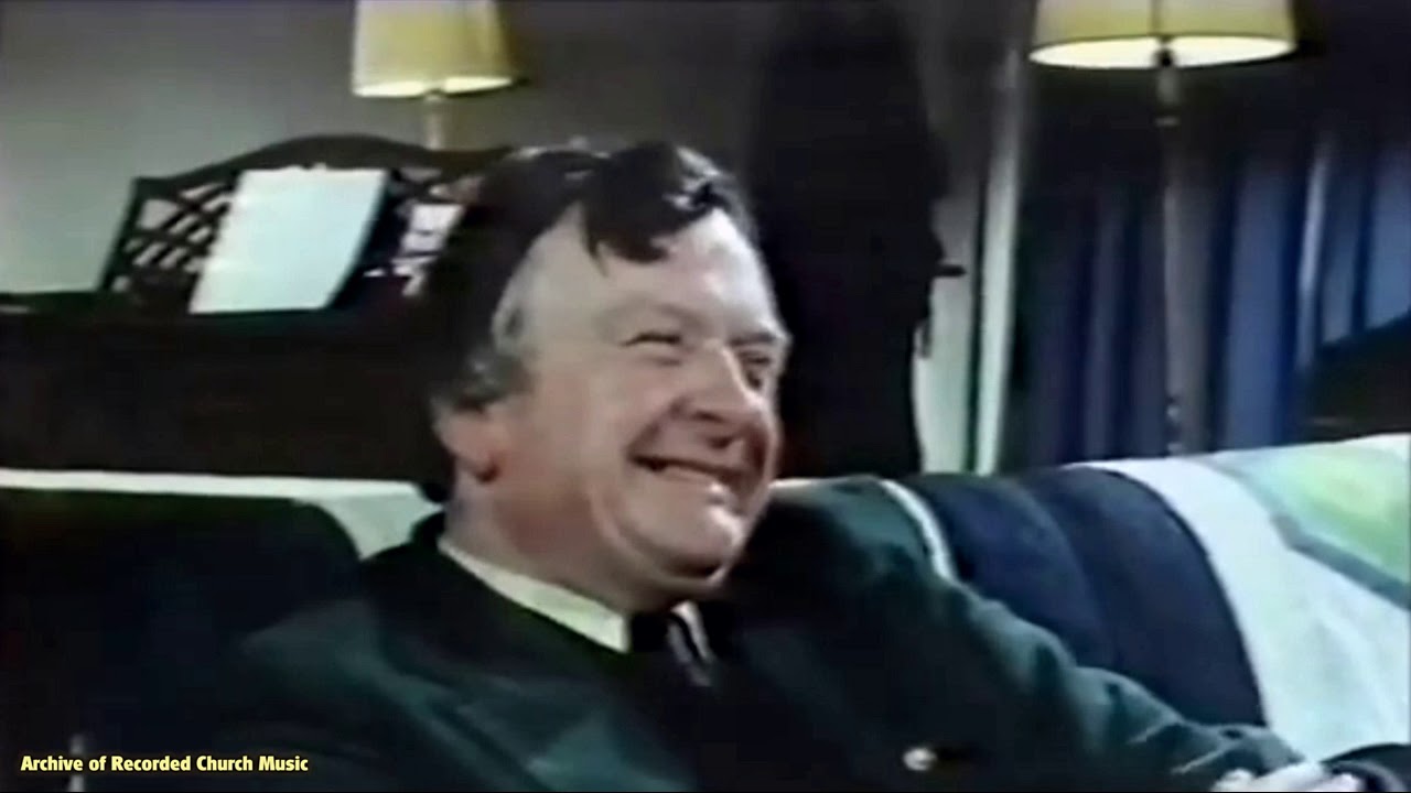 “Desert Island Discs” 1976: George Guest - YouTube