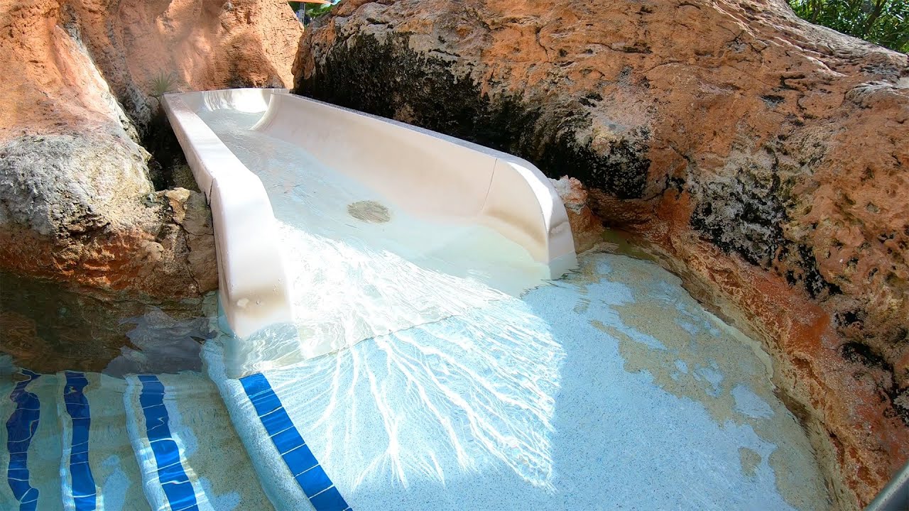 Lower Double Decker Waterslide! - Jungle Slides at Atlantis Bahamas ...