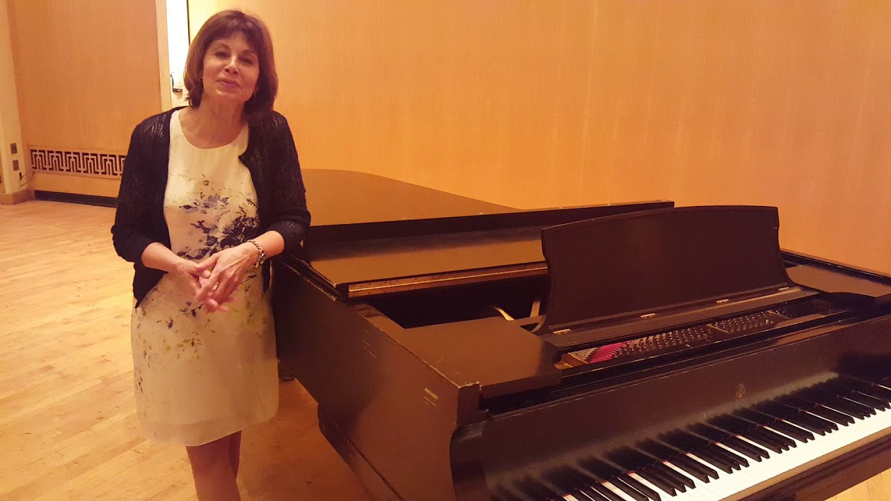 Anne-Sophie Mutter returns to the BPO - YouTube