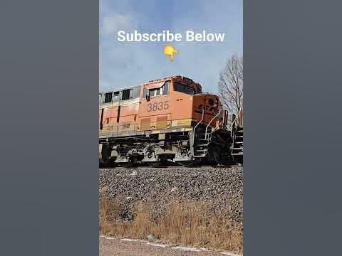 GEVO Time! BNSF #6781 ES44C4 #3835 ET44C4 - YouTube