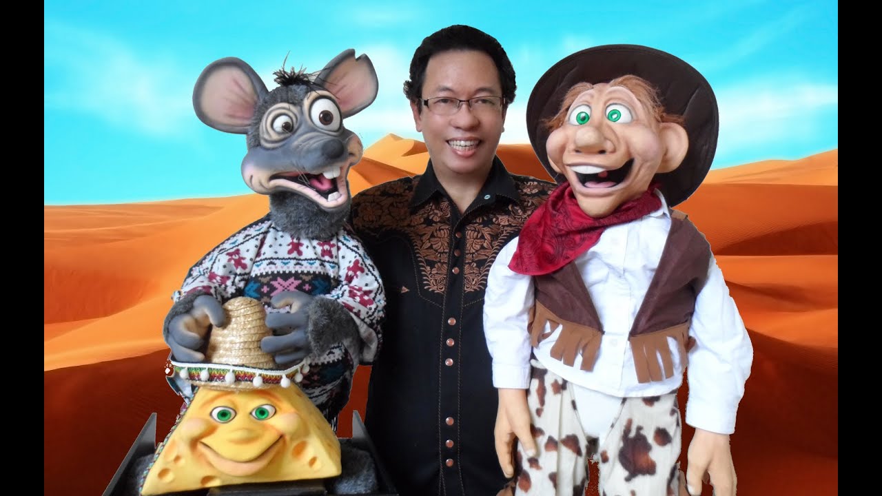 Axtell Rat and Cheese puppets sings old macdonald had a farm and ...