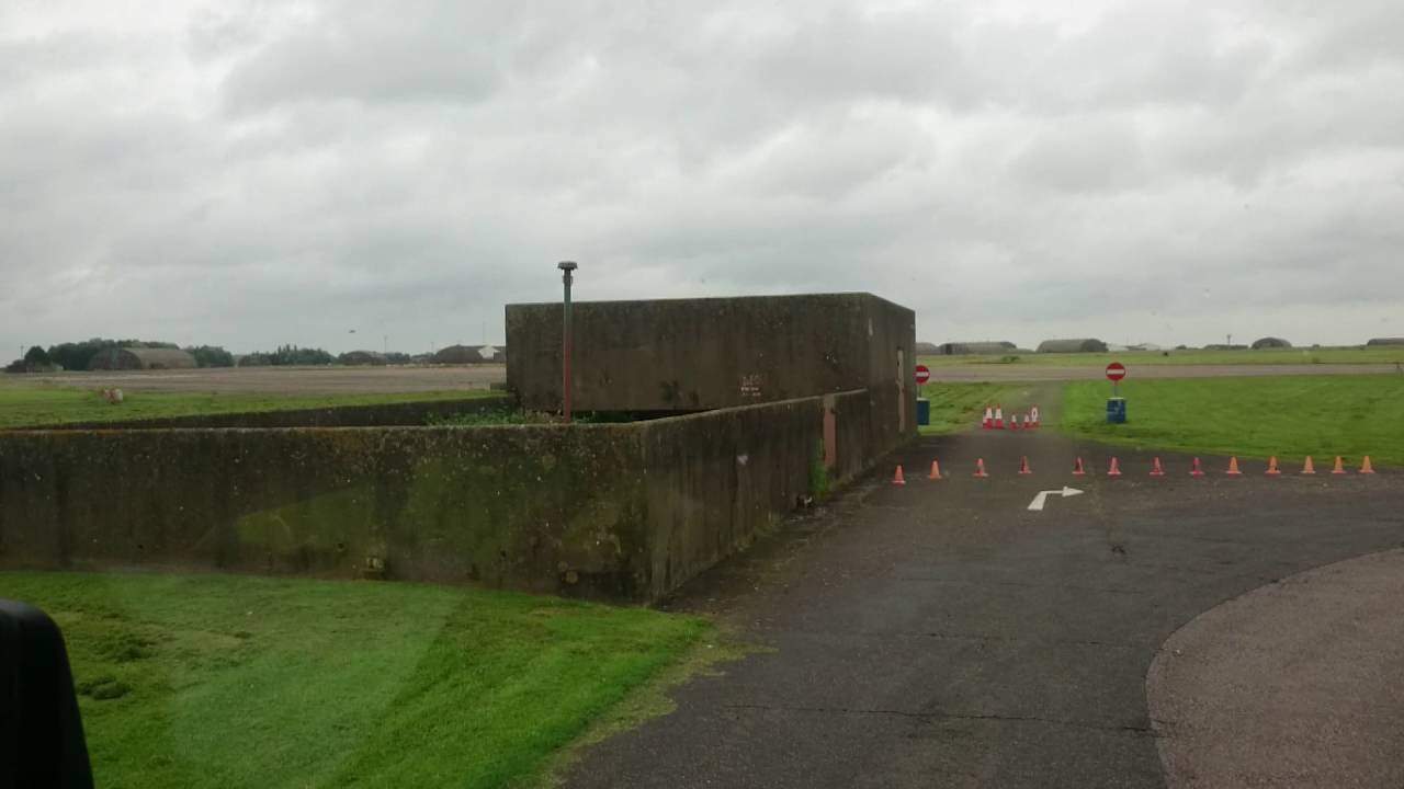 Heyford Park , Upper Heyford , RAF Base , old airbase , closed air base ...