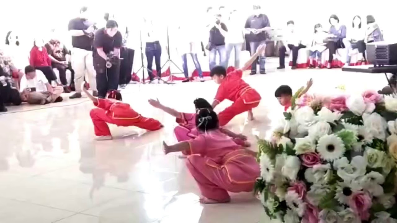 Temu kangen keluarga Sam Chien Tio Tik Kwie Shi Ba Luo Han Shou ...