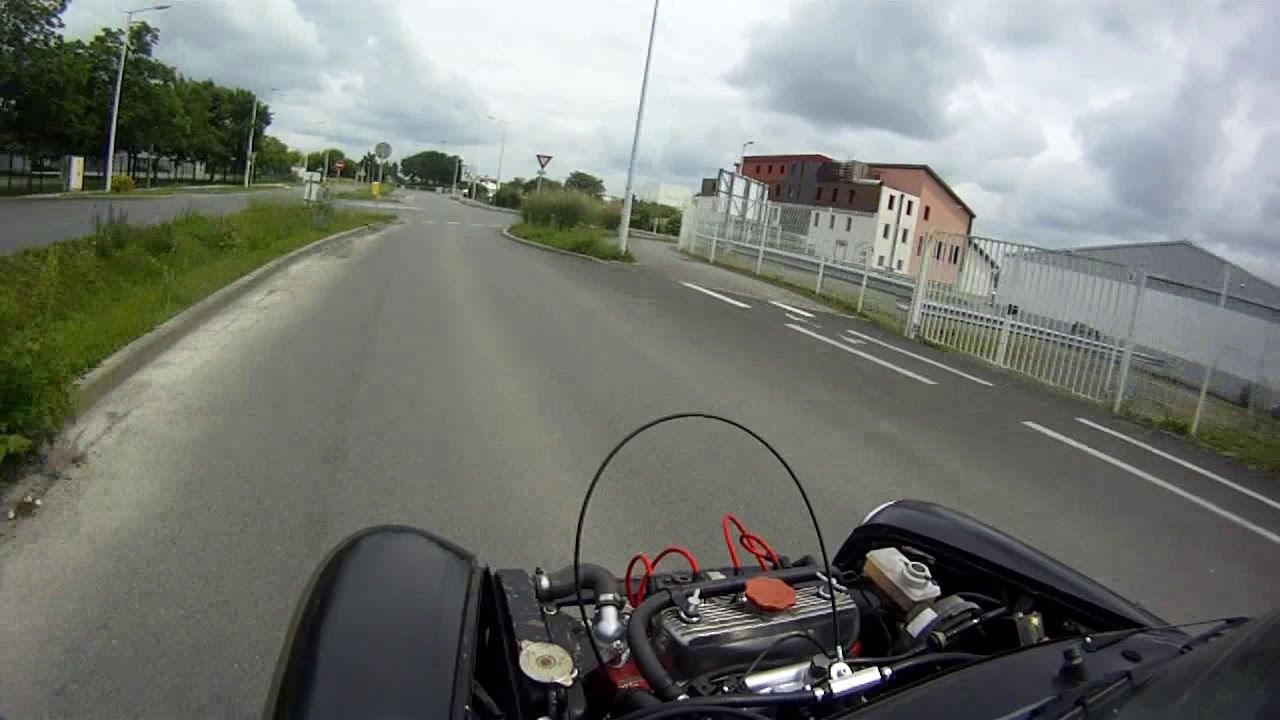 Classic Mini 5 port injection , launch test - YouTube