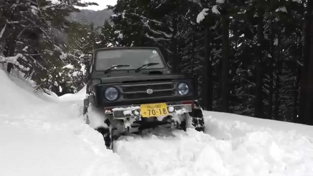 Suzuki Samurai Snow 2015 - YouTube