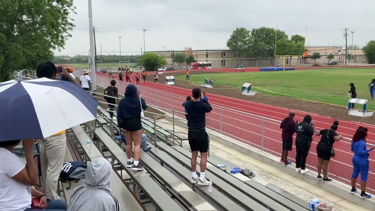 RRAC Championship 100m Dash- Virgil Sneed (lane 2) 1st Place - YouTube