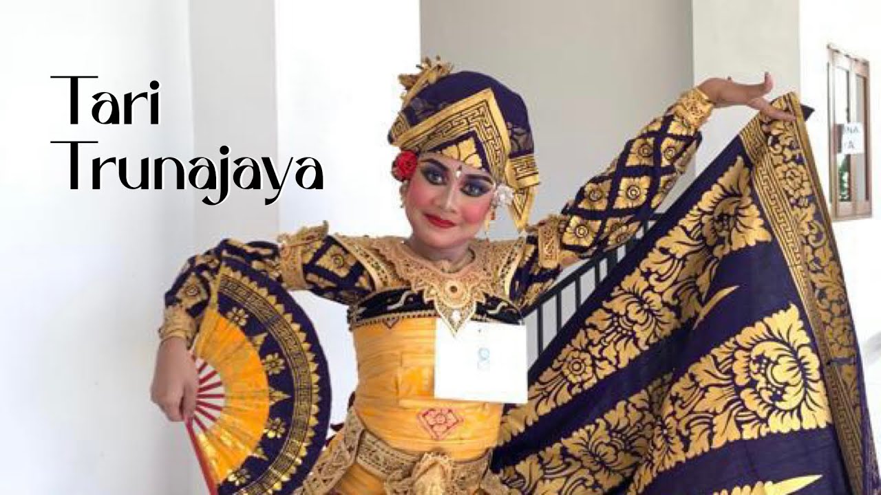Lomba Tari Trunajaya - Davina Partiana || UNHI Denpasar - YouTube