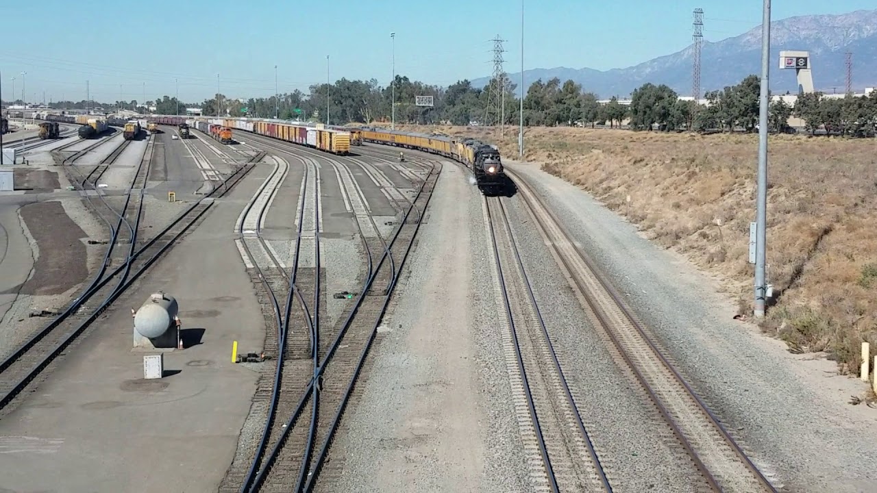4014 West Colton rail yard. October 12, 2019 - YouTube