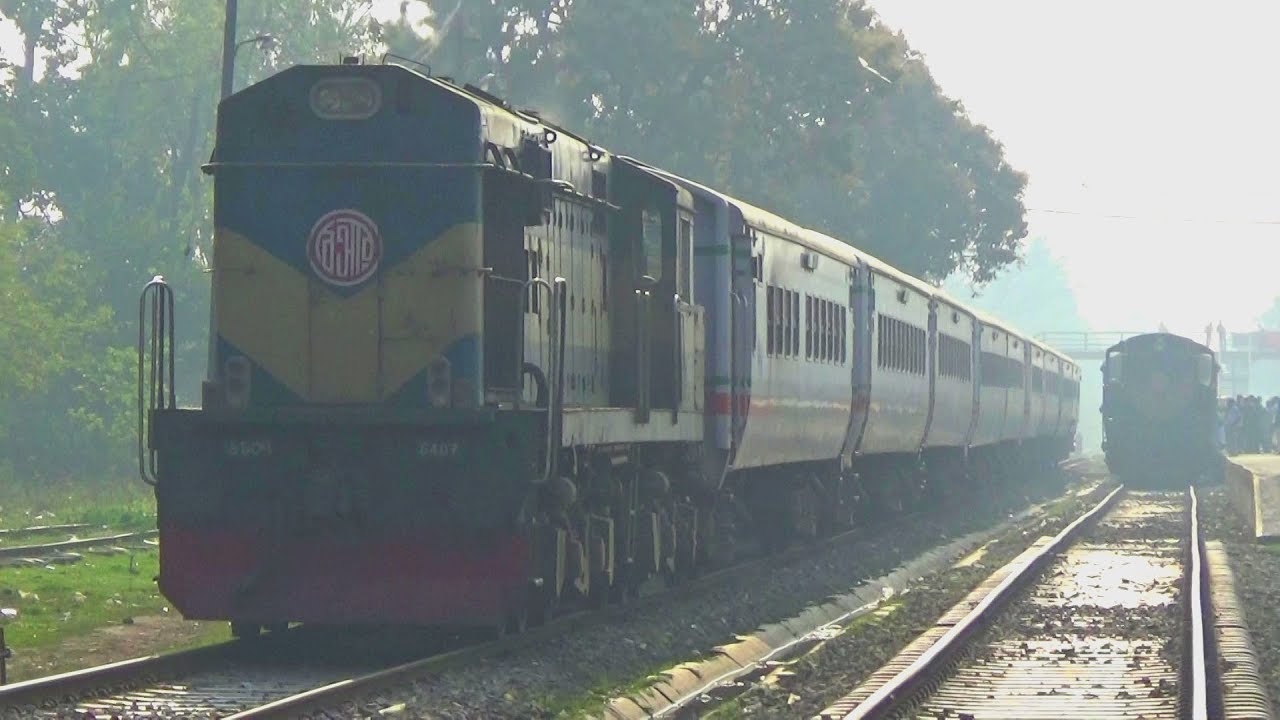 Rupsha Express Train of Bangladesh Railway Passing Jessore jn Railway ...