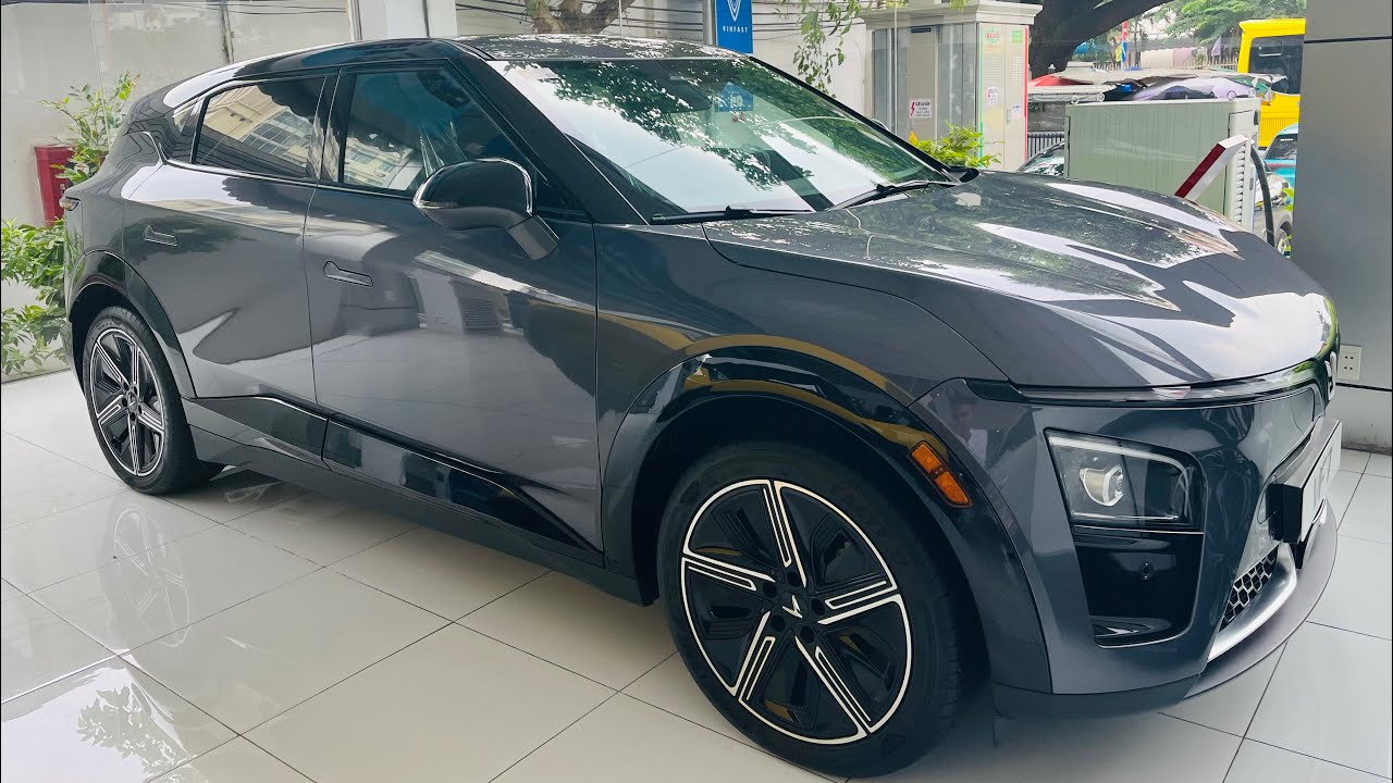 VF7 Plus phiên bản màu Xám/Đen Đẹp - Mạnh - Đi hơn 400km - 0775.89.89 ...