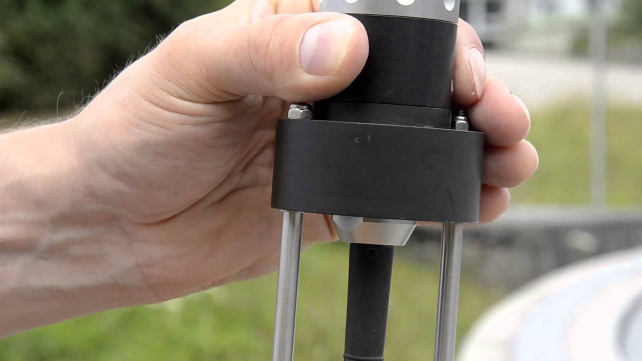 The IFL sludge level sensor: mount, set, measure - YouTube