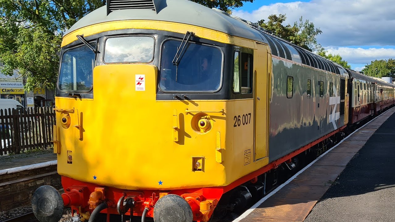 Class 26 26007 15:05 Rawtenstall - Heywood Thrash - YouTube