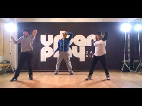 URBANPLAY DANCE ACADEY-WAACKING BASIC ROUTINE - YouTube