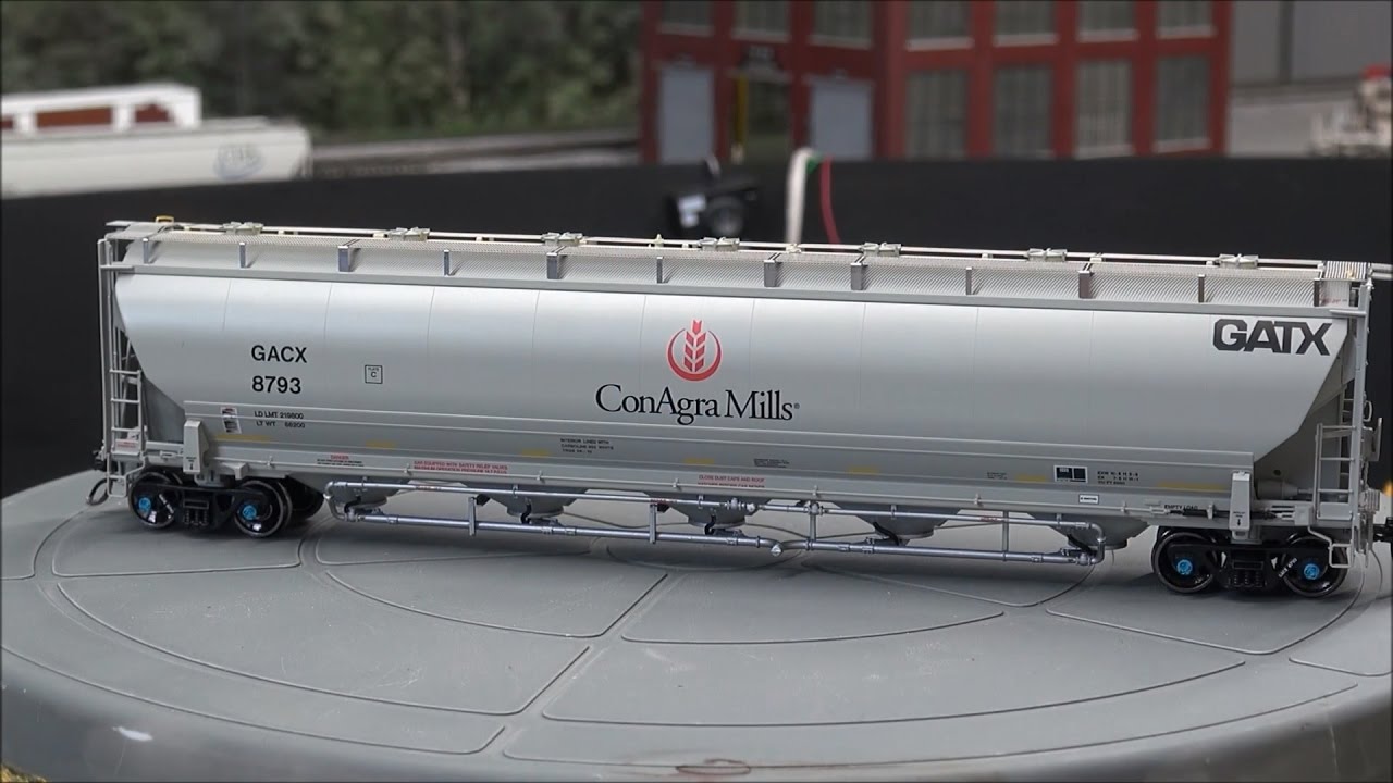 Overview: BLMA / Atlas PD 5660 Covered Hoppers - YouTube