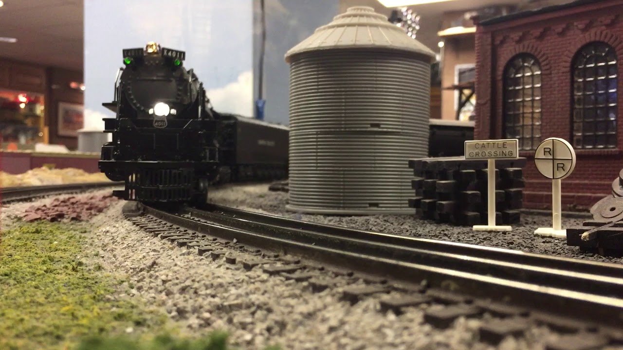 UP 4011 Mixed Freight 4/20/2018 - YouTube