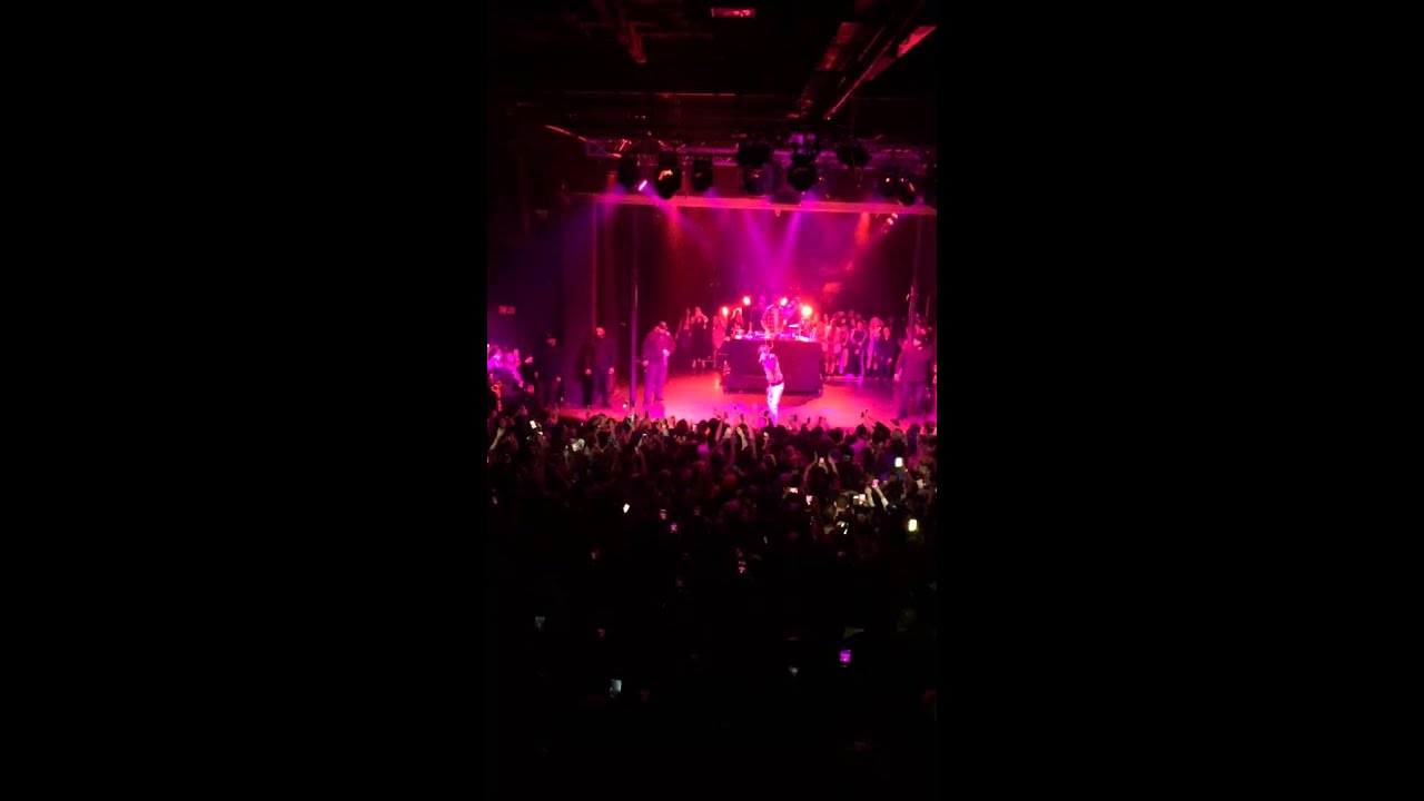 Young Thug - Halftime (Live in Santa Ana, CA) - YouTube