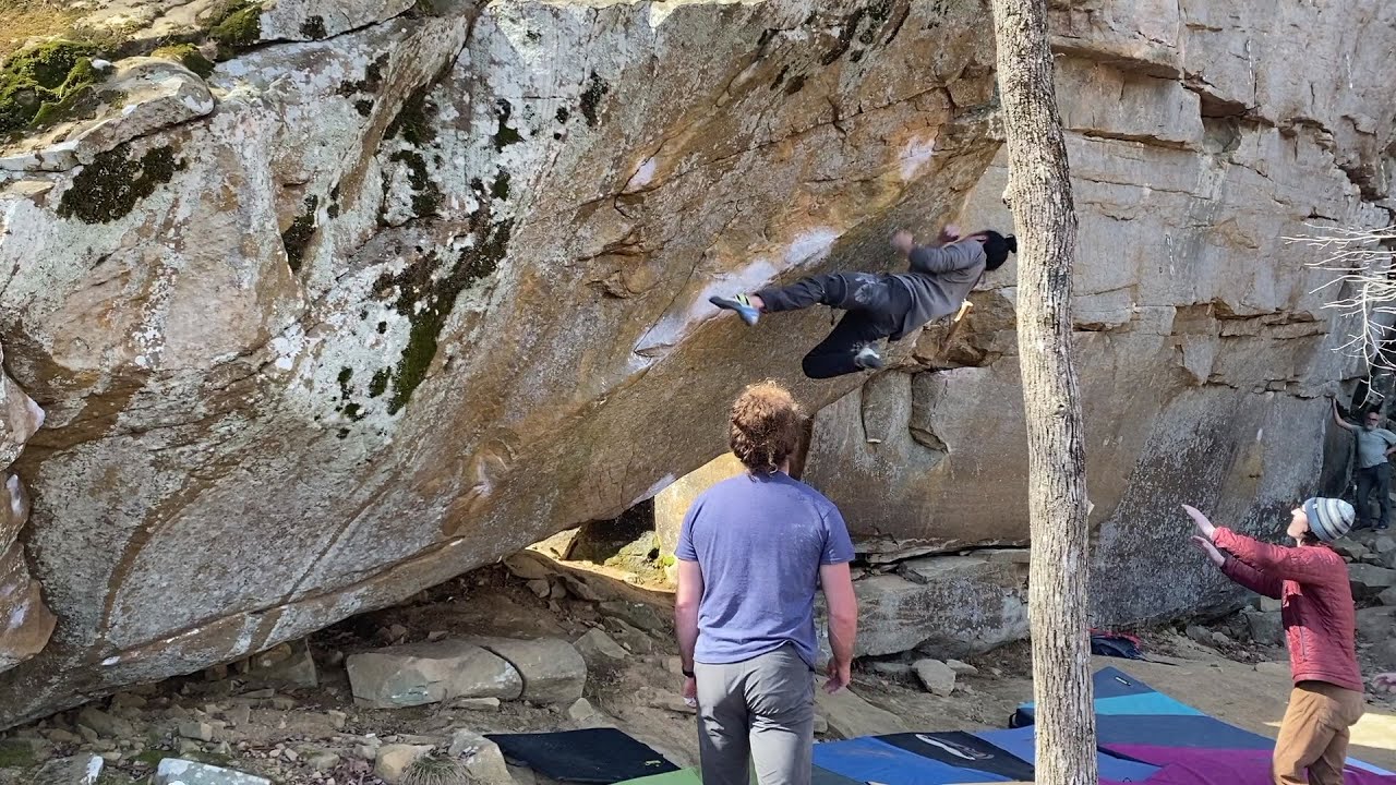 ICONIC: Ab Lounge V9 - YouTube